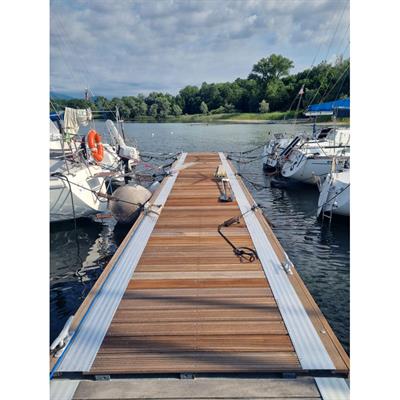 Installation in the Italian Lakes - Walcon Marine